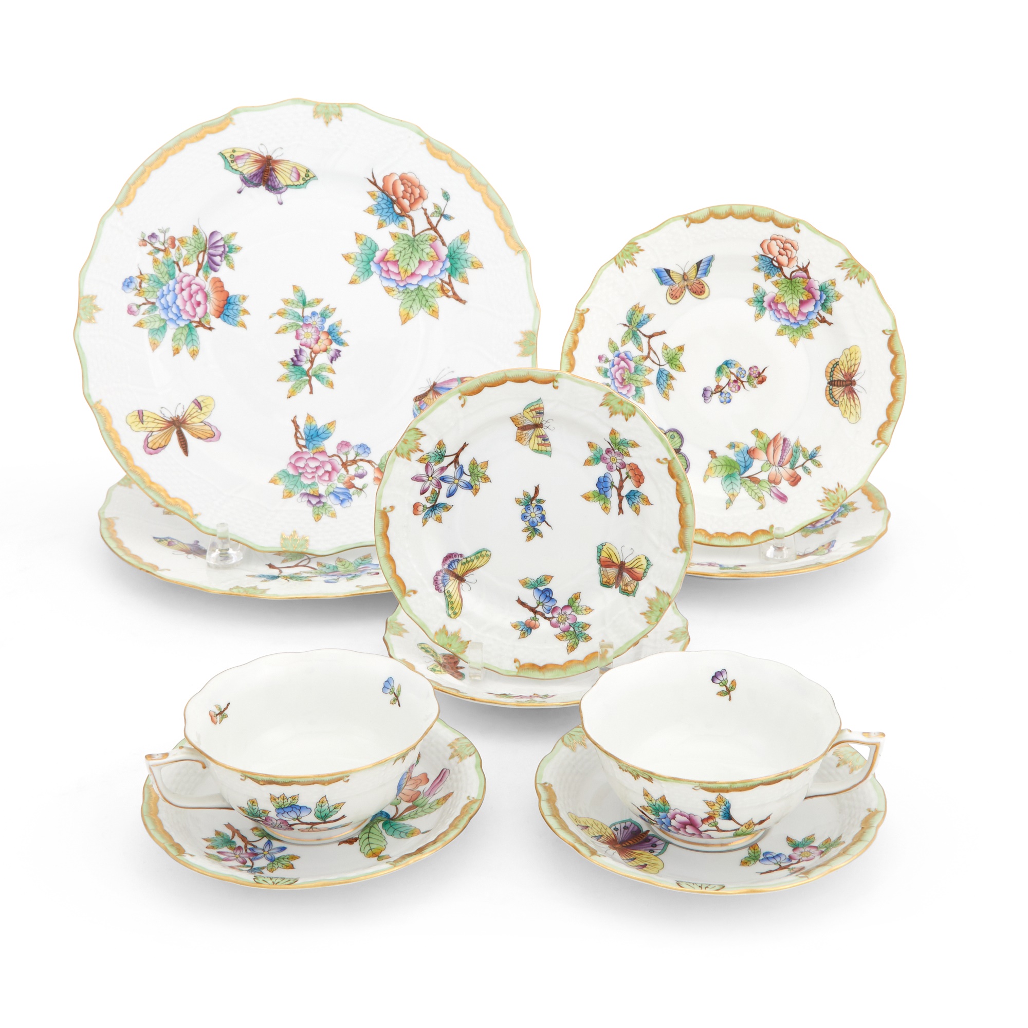 Lot 287 - Herend Porcelain "Queen Victoria" Pattern