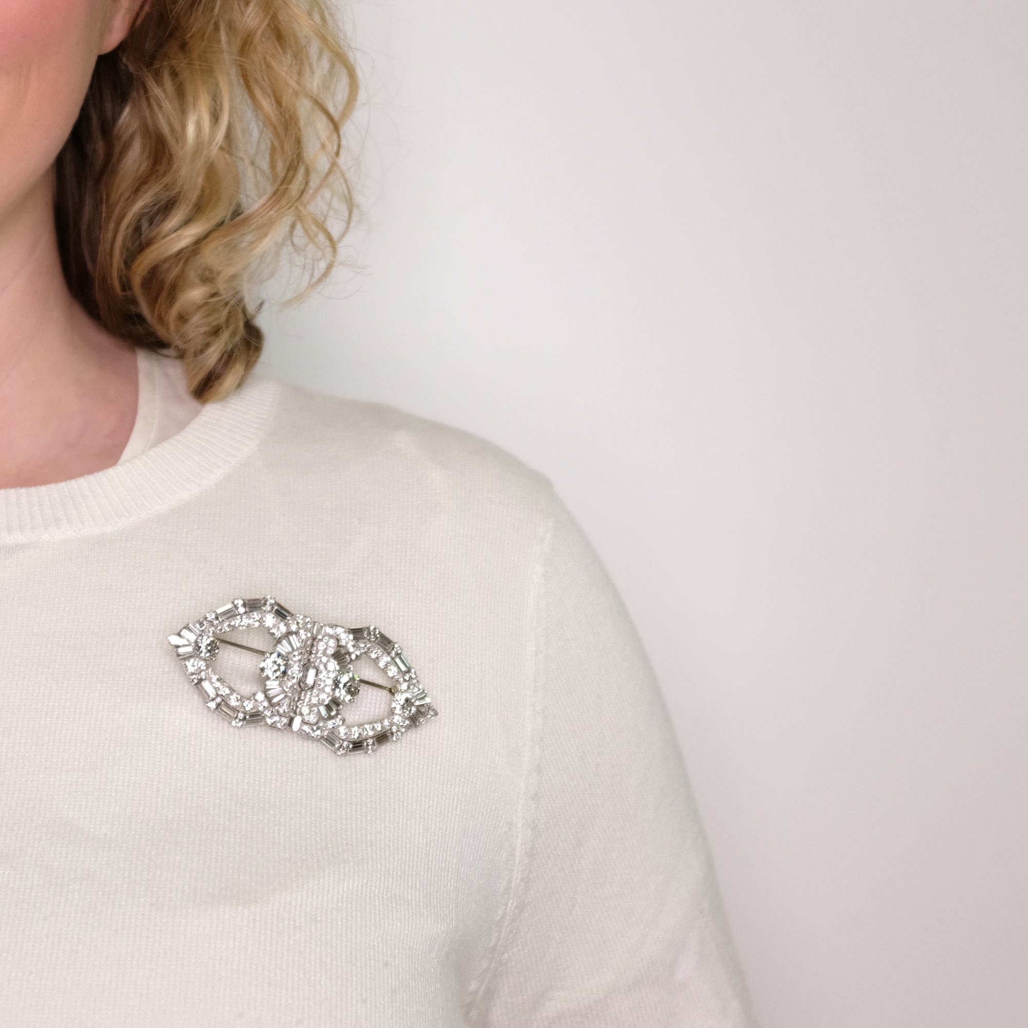 Lot 171 - Raymond Yard Platinum and Diamond Double